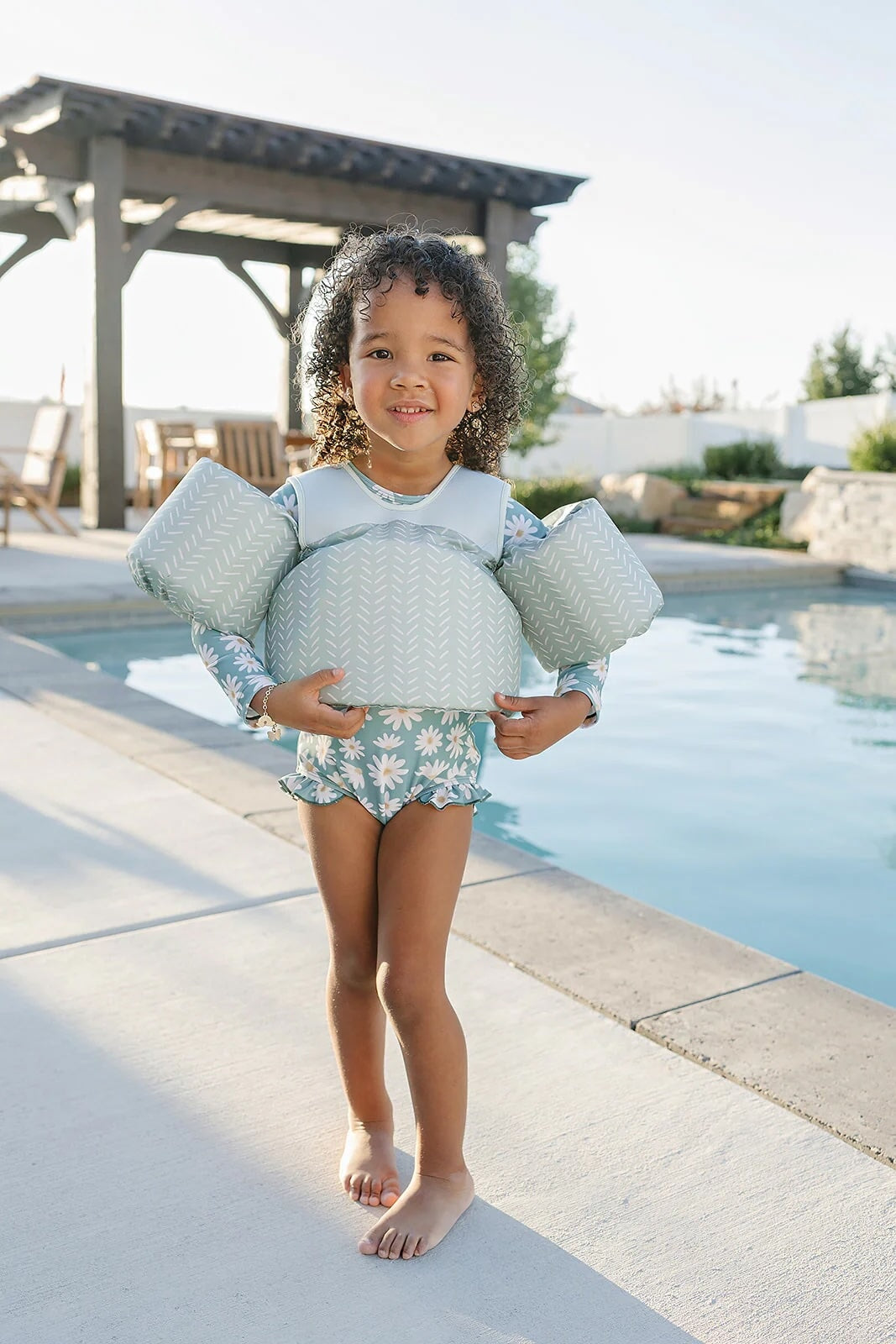 Flotteurs - Chevrons sauge - Current Tyed | Mlle et Coco – Mlle et Coco Inc.